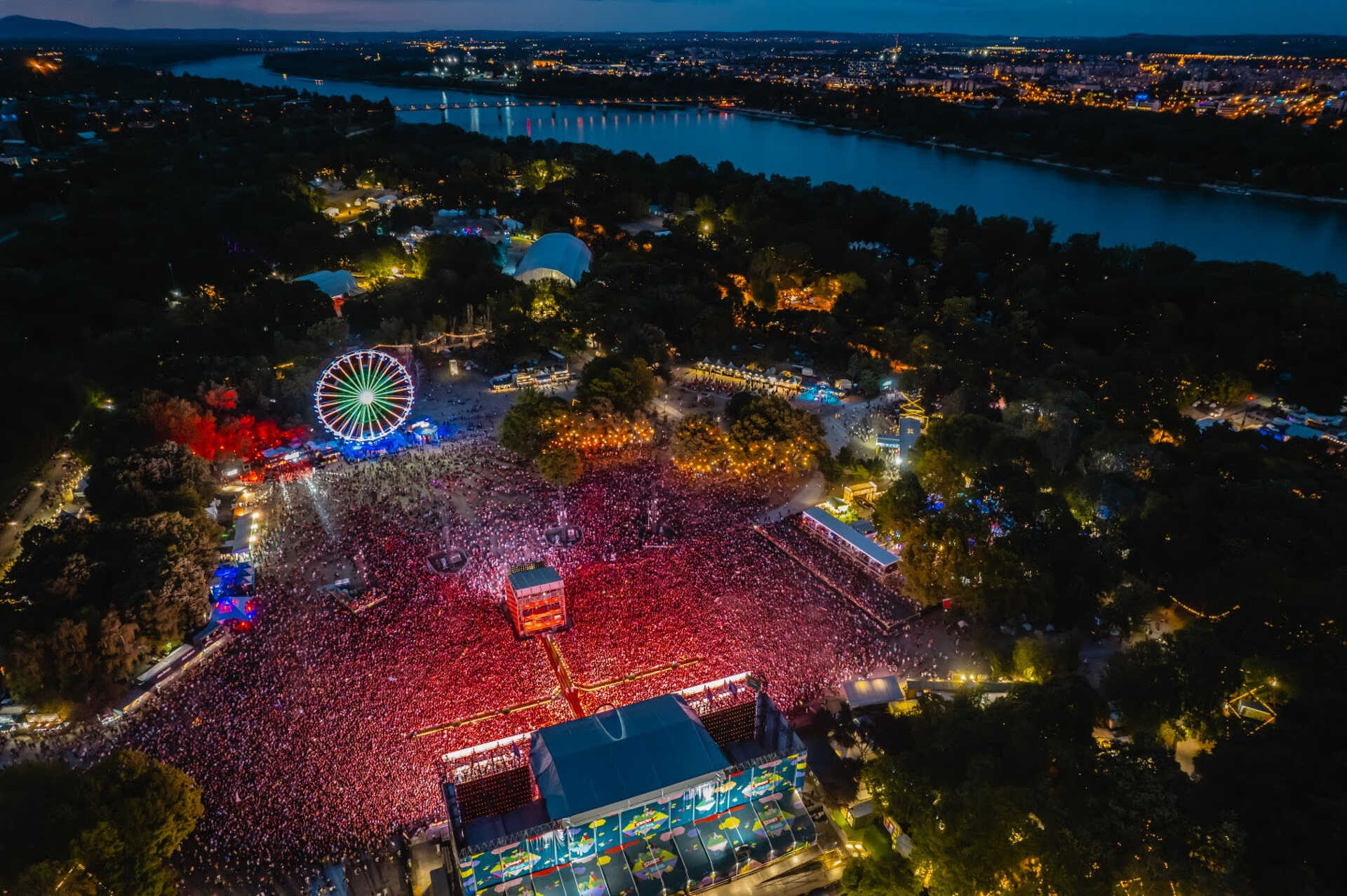 Mit kapunk egy Sziget napijegyért?