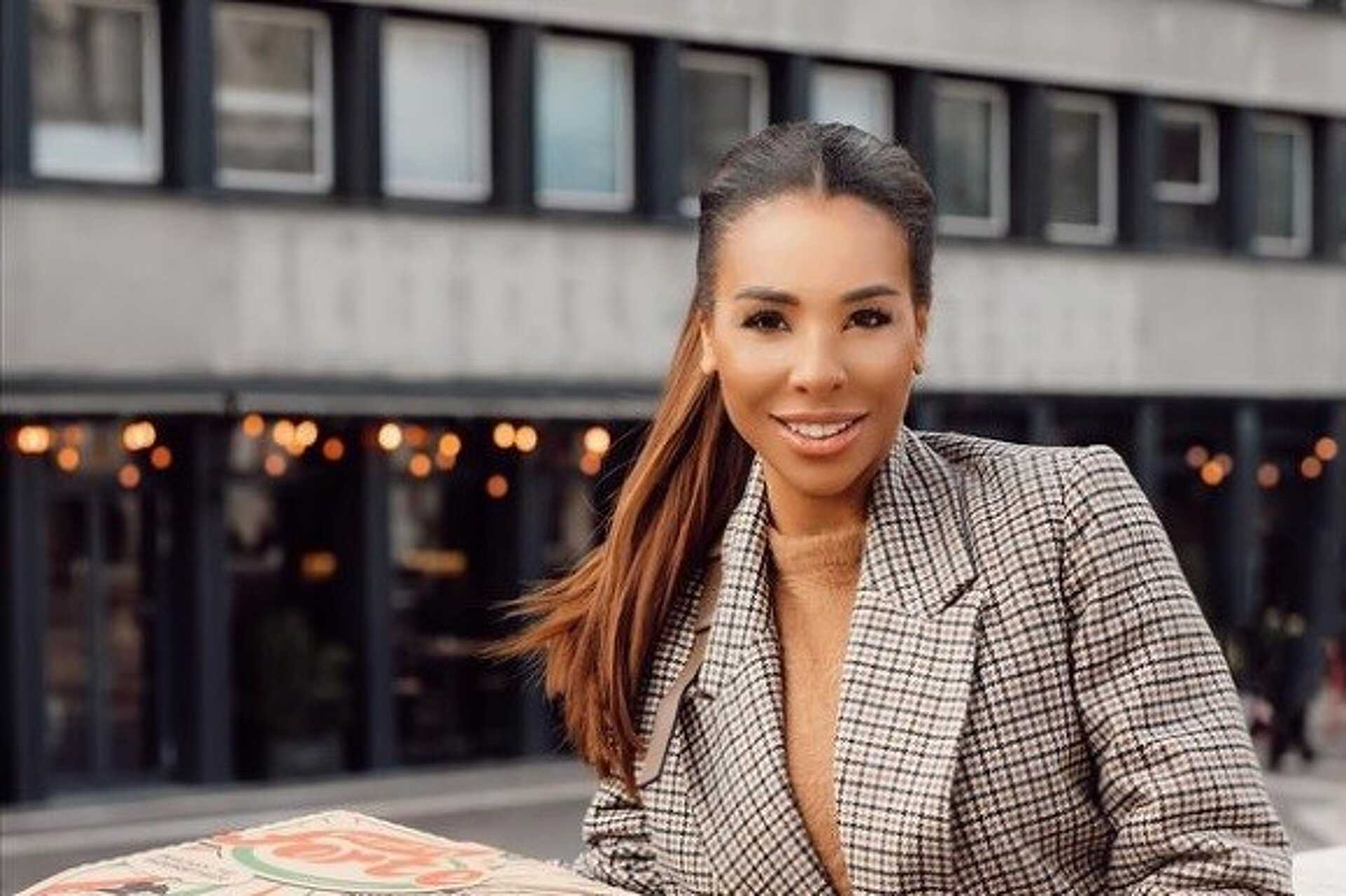 Tündéri fotót posztolt Tücsi