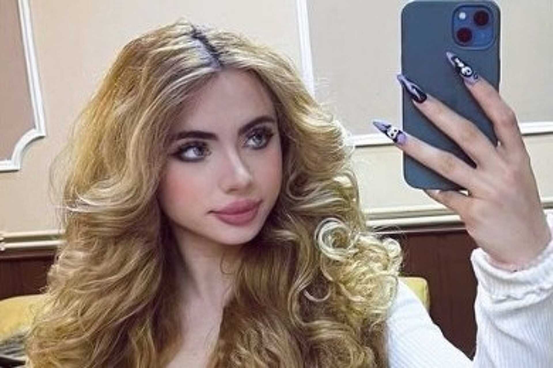 Megtépték, leköpték és halálosan megfenyegették Opitz Barbit egy ...